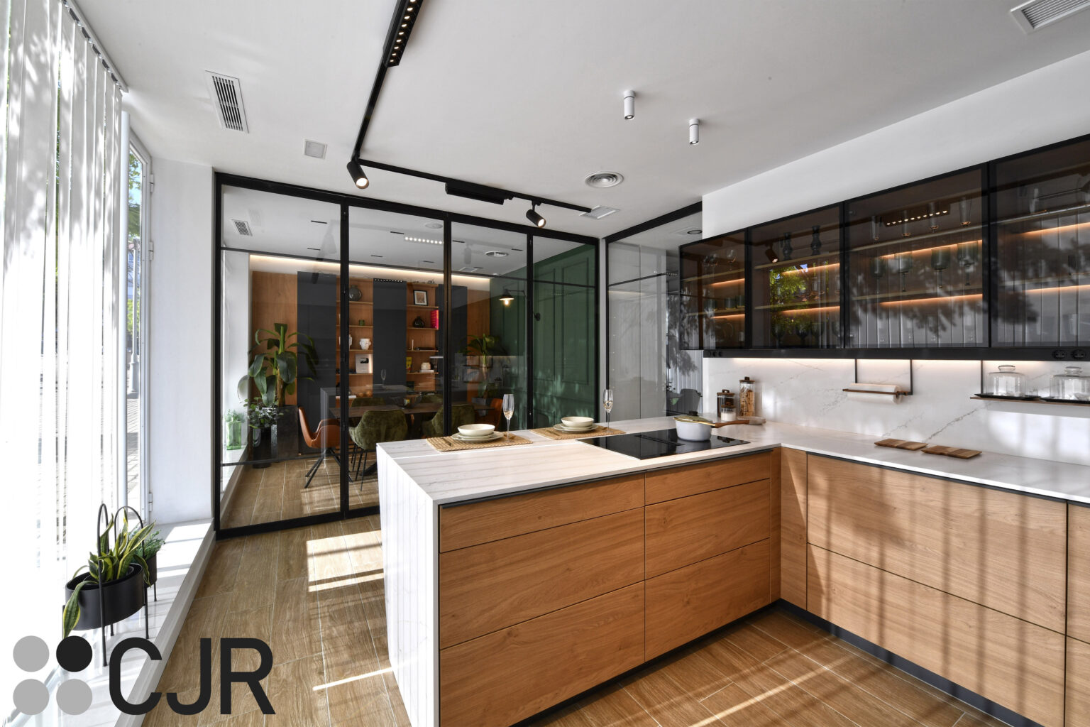 Cocina Abierta Gris y Madera con Peninsula CJR | Cocinas CJR Santos