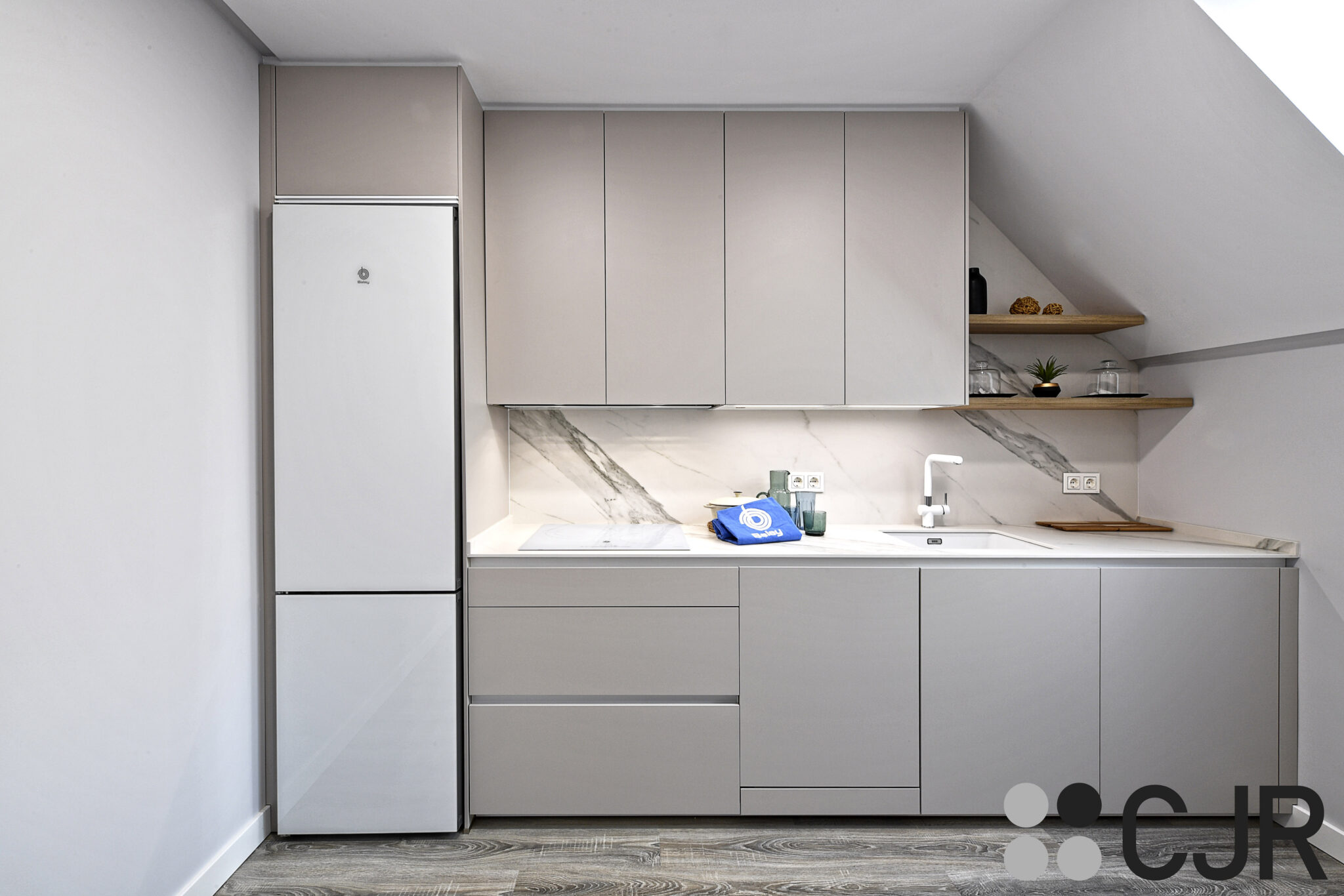 Cocinas cashmere electrodomesticos cristal blanco Balay CJR | Cocinas ...