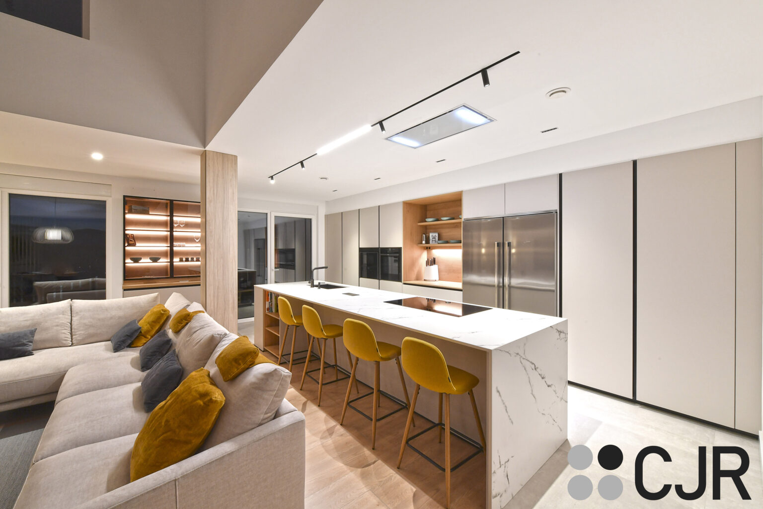 Cocina moderna abierta al salon con isla Dekton Kairos CJR | Cocinas ...